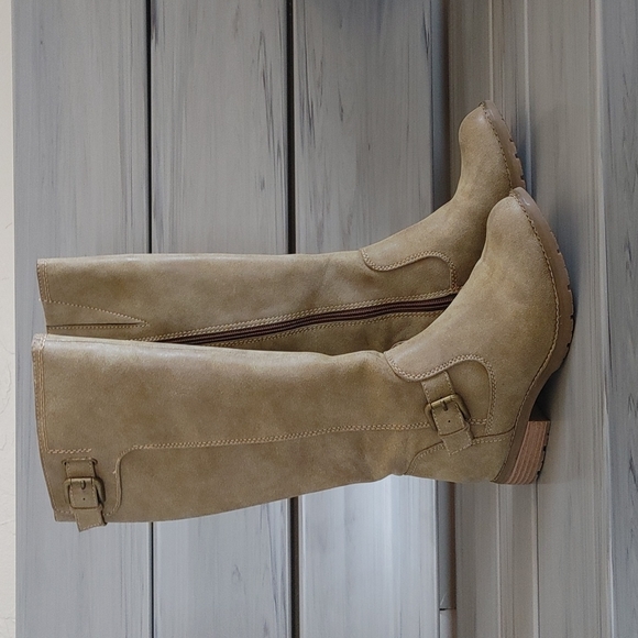 Eurosoft | Shoes | Ero Soft Taupe Boots | Poshmark